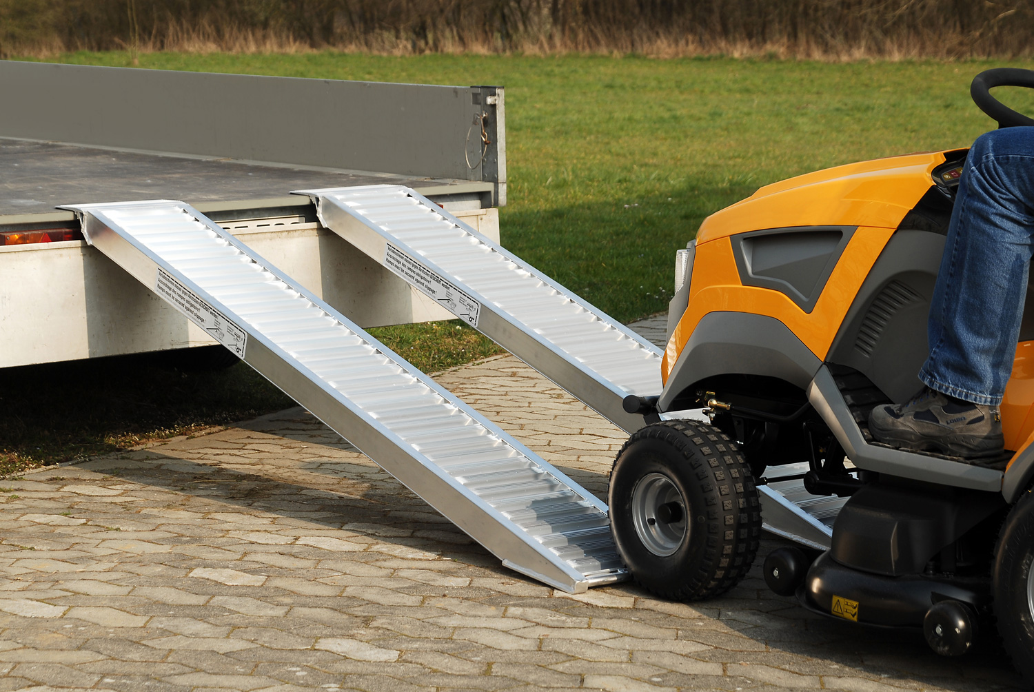 Alu-Verladeschiene AVS 80 - HD350-440 (ohne Rand)